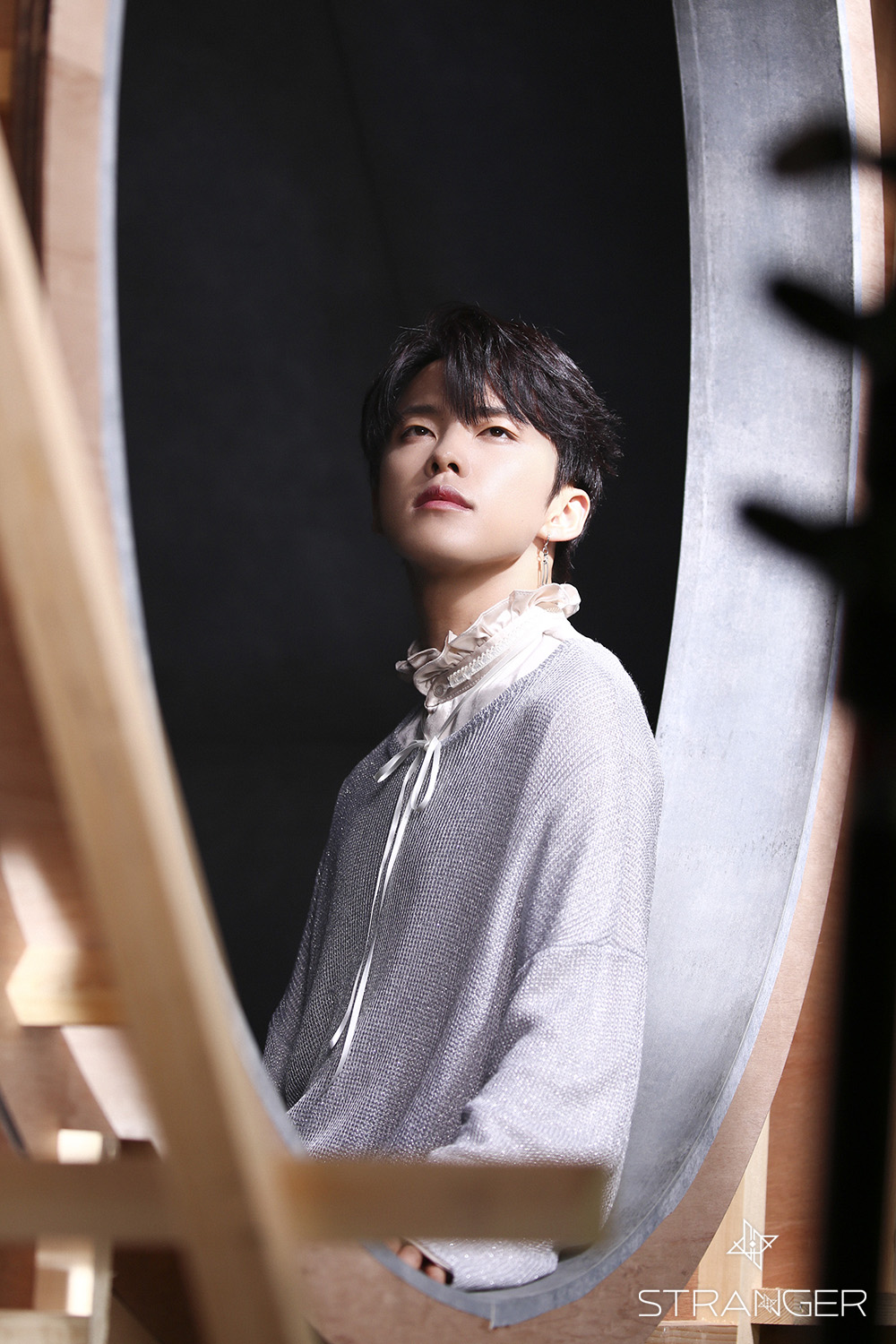 JO1 4TH SINGLE『STRANGER』特設ページ ビハインドフォト追加｜JO1 OFFICIAL SITE