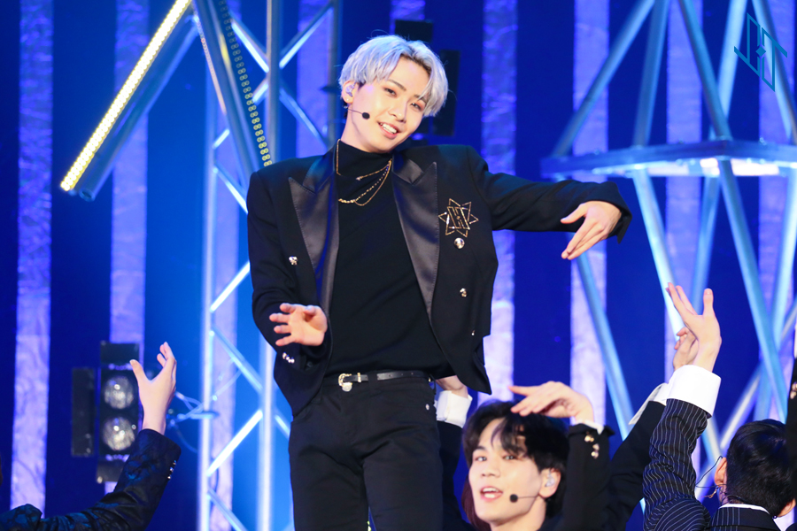 The STAR SHOWCASE 写真公開！｜JO1 OFFICIAL SITE